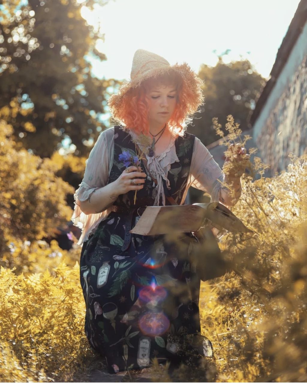 Witchcore Aesthetic - Explaining the Trend